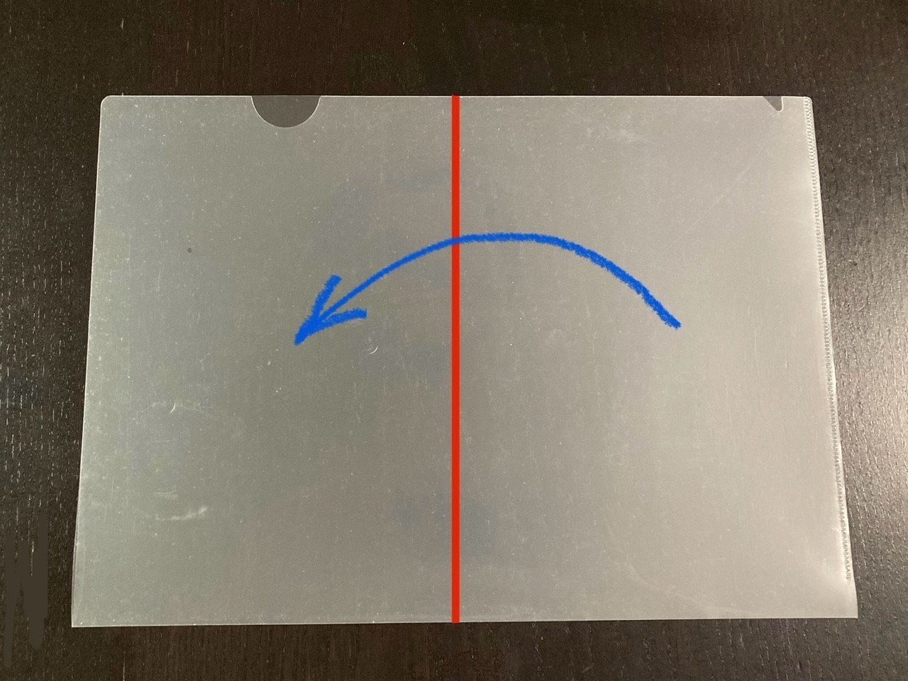 余った「クリアファイル」のリメイク術！「鞄に入れやすい」「プリントをもっとコンパクトに持ち運べる」